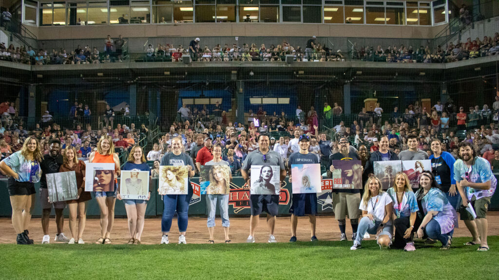 SWIFTDOGS Night Produces Record-Breaking Crowd - Broadcast House Media